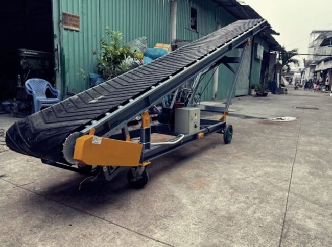 What is a Rubber Conveyor? Detailed Structure of Rubber Conveyors